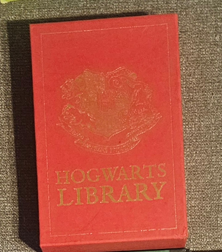 Hogwarts Library Book Set – Gamers Galleria